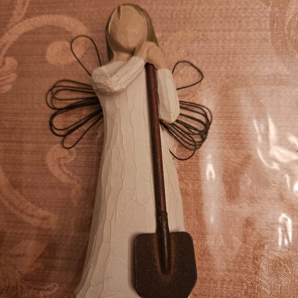Willow Tree | Accents | Angel Of The Garden Willow Tree People | Poshmark
